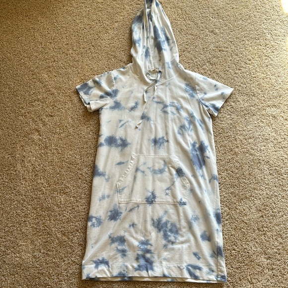 Jane and Delancey | Dresses | Blue Tye Die Cotton Dress With Hood ...